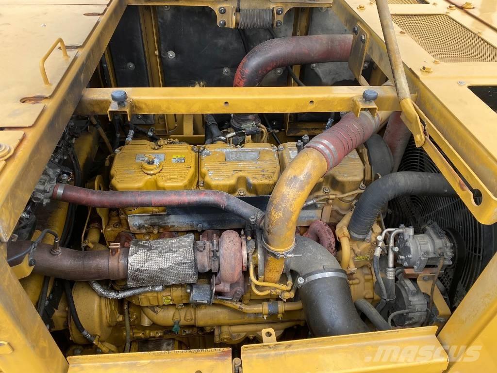 Caterpillar 390 F L Long Reach, 2015, Delfzijl, Netherlands - Used ...